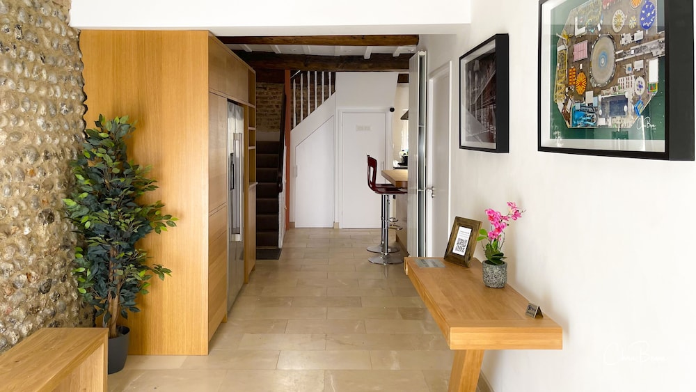 The Coach House - Your Perfect Private Getaway - Private Parking - Brighton
