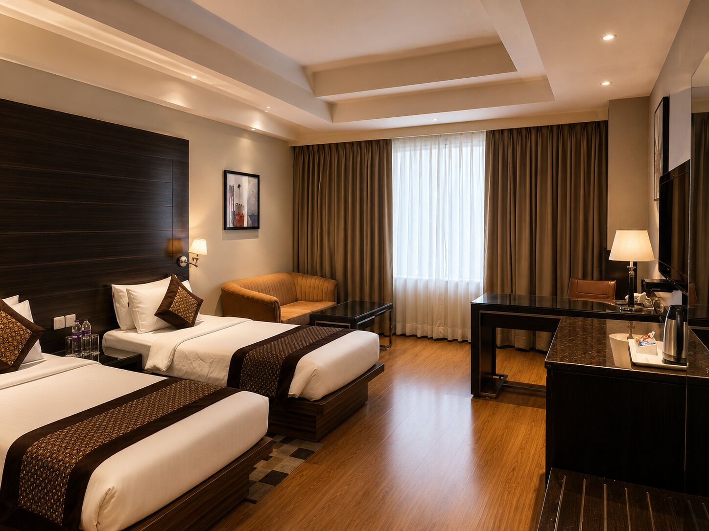 Standard Room Double or Twin | Escrivaninha, espaço de trabalho para notebook, Wi-Fi de cortesia