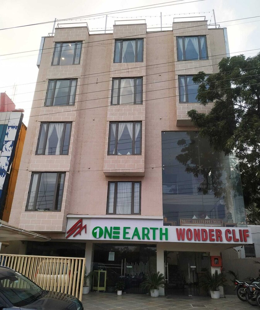 One Earth Wonder Clif Udaipur - Udaipur