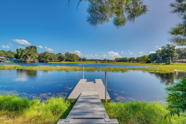Lakefront Inverness Getaway W/ Kayaks & Bikes! - Inverness, FL