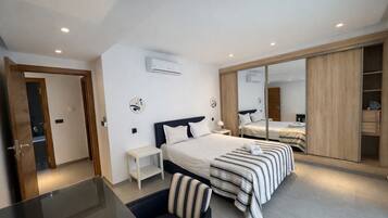 Apartamento conforto | 2 quartos, ferros/tábuas de passar roupa, Wi-Fi de cortesia