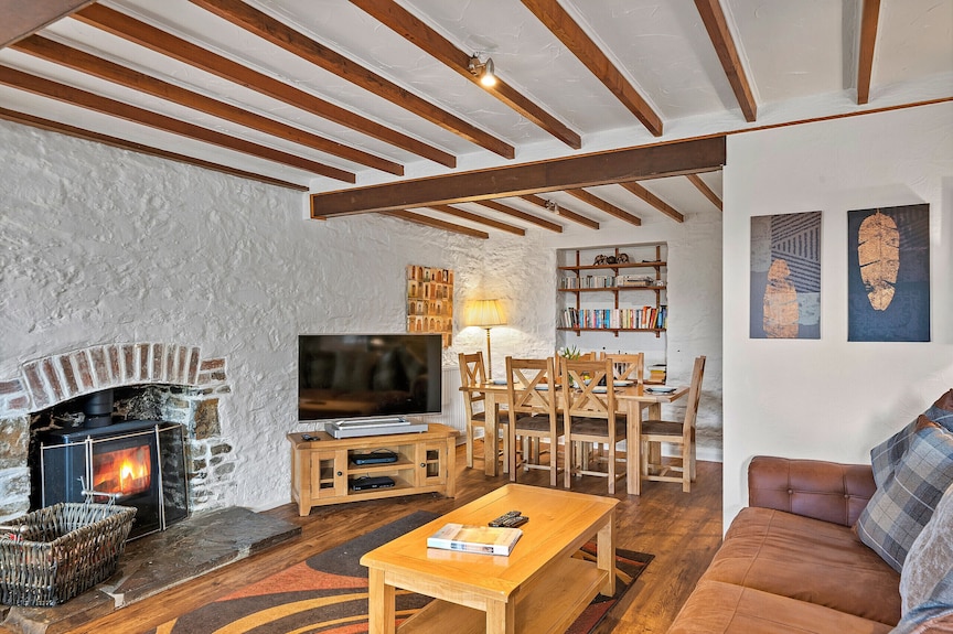 The Old School House - Westward Ho!