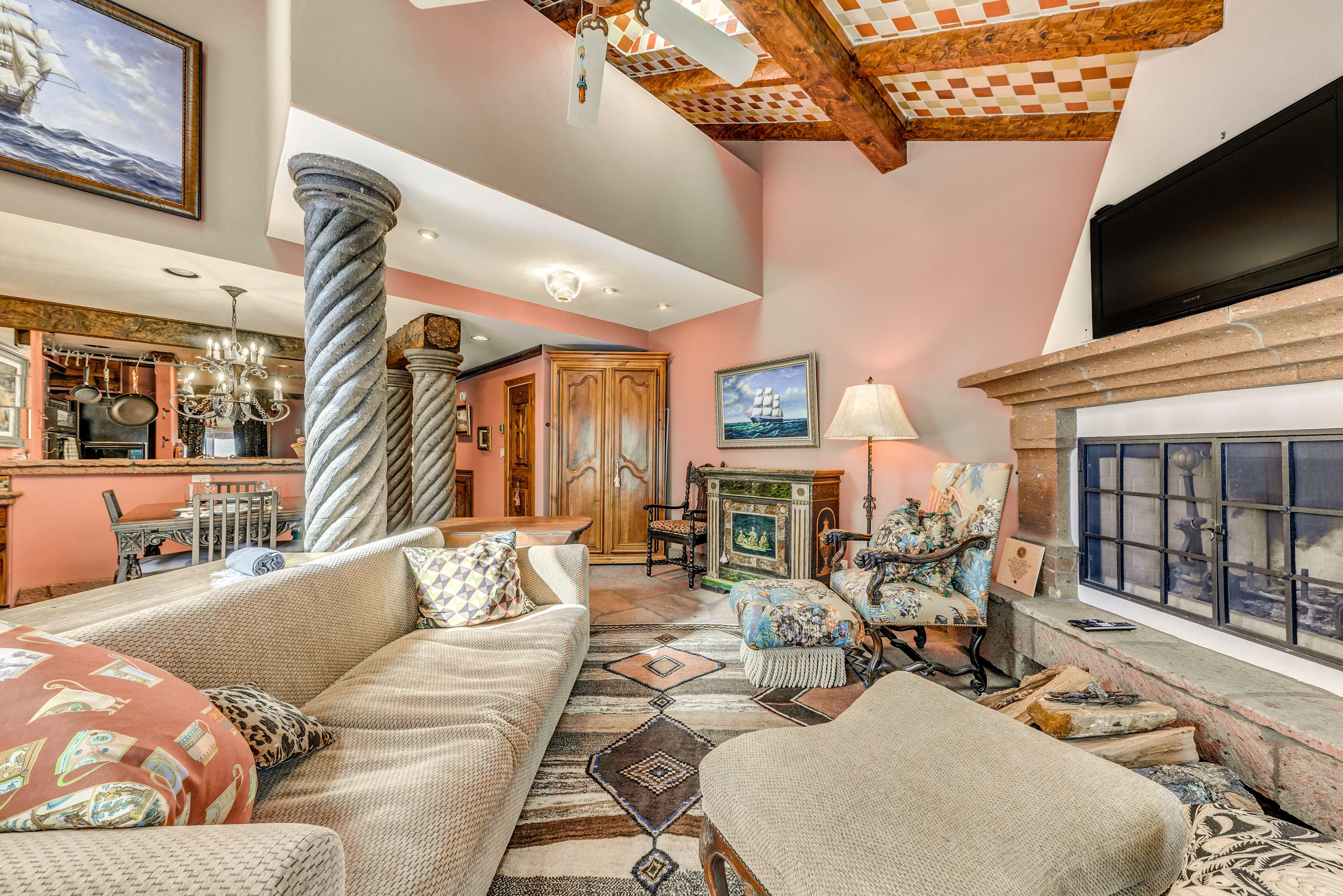 Cloudcroft Home W/ Fireplace Near Downtown! - Cloudcroft, NM