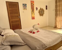Quarto Deluxe | Cofre no quarto, ferro/tábua de engomar, Wi-fi grátis 