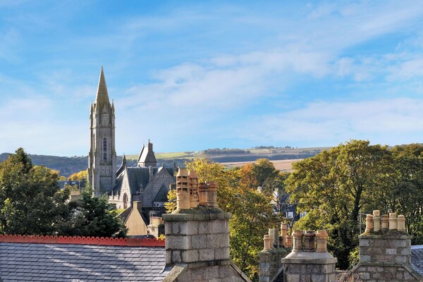 Orange Apartments - Belgrave Mansions - Aberdeen