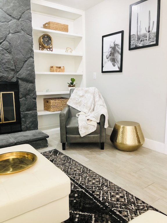 Gorgeous, Spacious, Close To Lv Strip And Airport! - Las Vegas Harry Reid Airport (LAS)