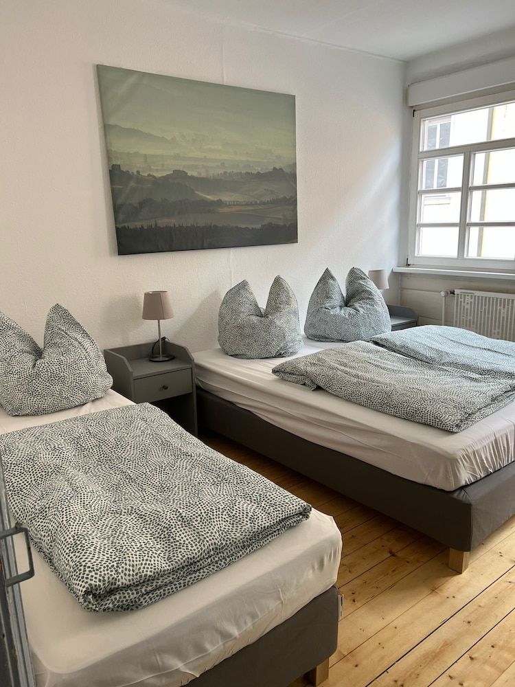 Helle & Stilvolle Wohnung Auf Zeit In Erlangen - Erlangen