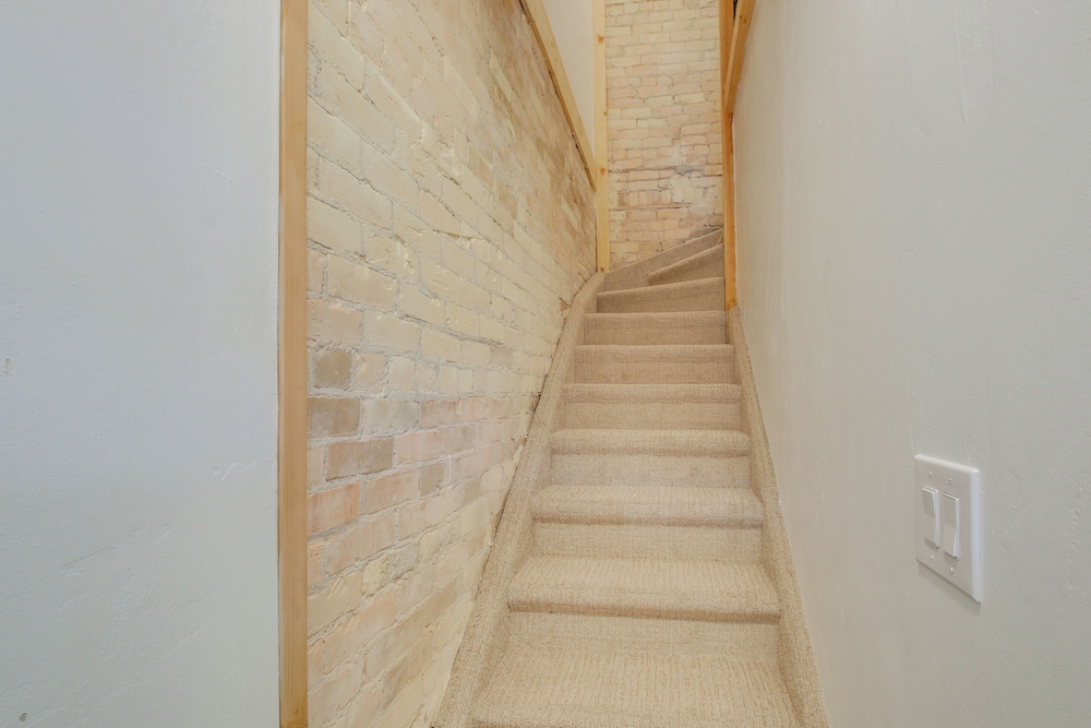 Convenient Logan Apartment - 1 Block To Town! - Logan, UT