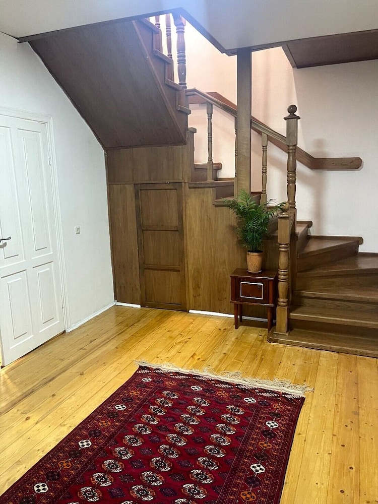 Family Guest House & Hostel - Bishkek