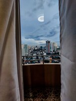 Apartamento Júnior em Condomínio Fechado, vista para a baía | Vista da varanda