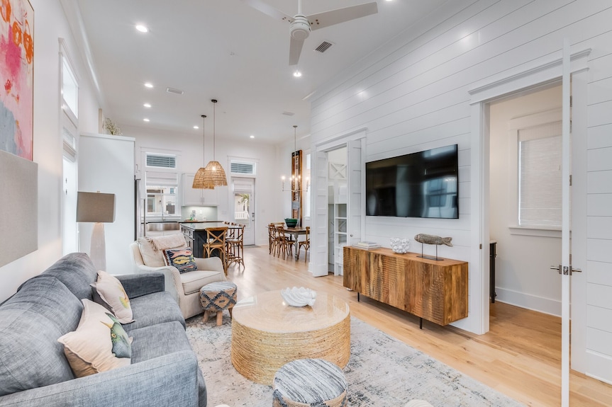 Bvr 26 - Under The Umbrella By Liquid Life - Alabama