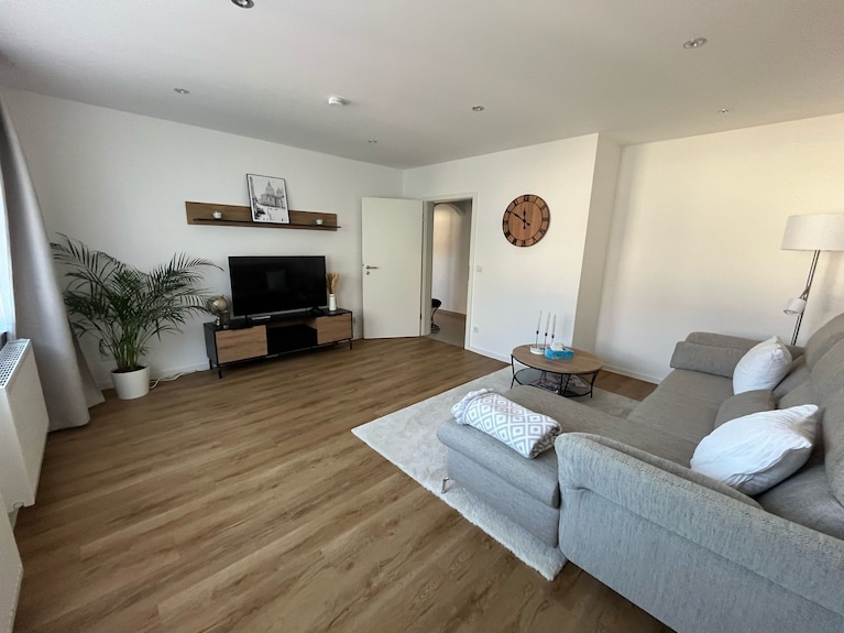 Bright, Newly Renovated Top Flat In A Central Location - Osnabrück