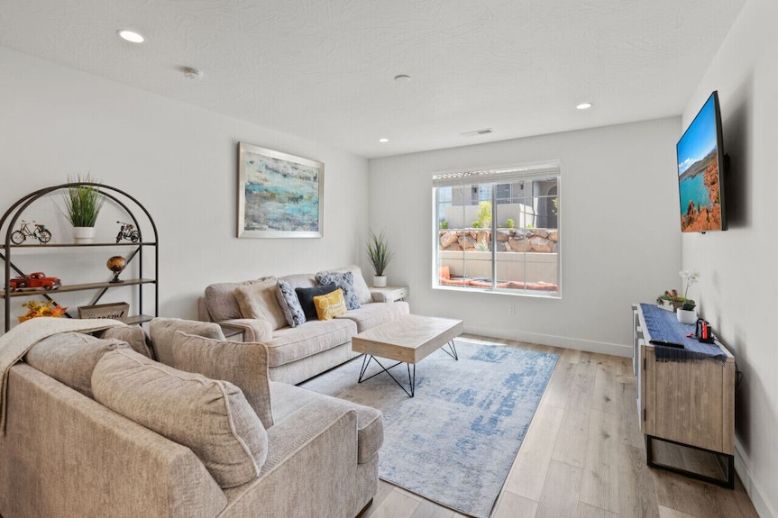 Adventure Base Camp: Pet-friendly With Resort Living-pool, Arcade, Pickle-ball! - Utah