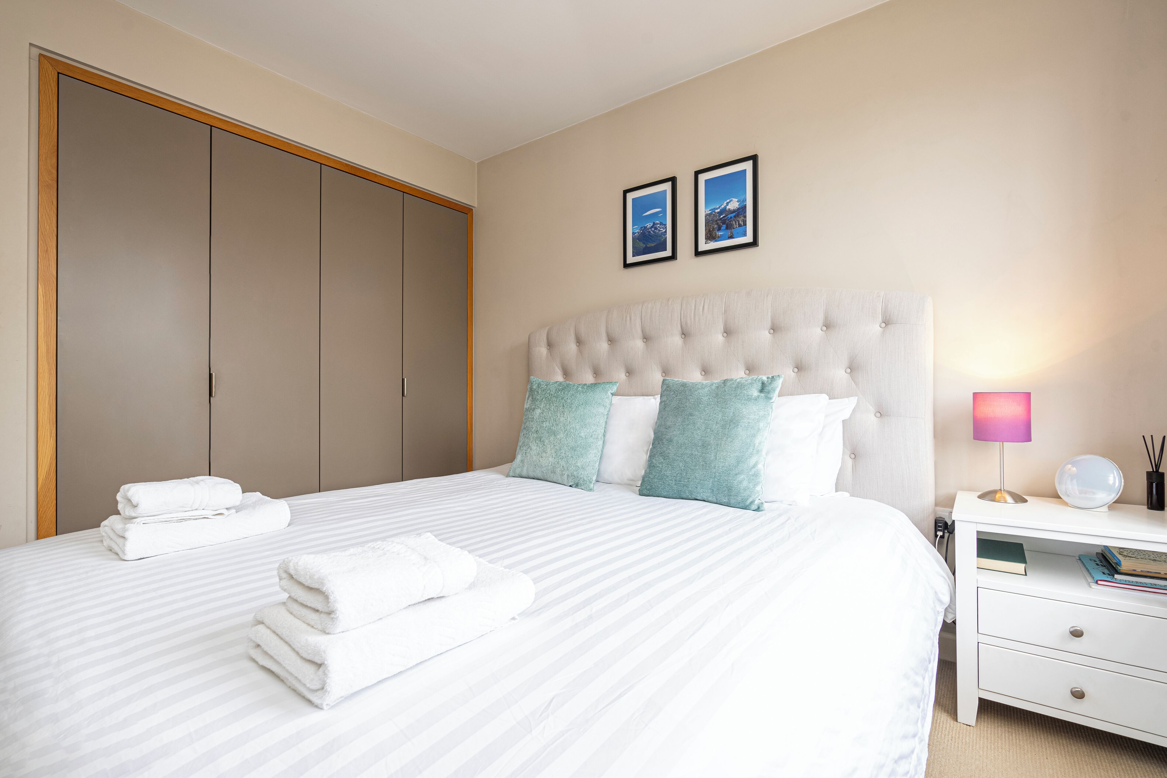 Apartamento (1 Bedroom) | 1 quarto, ferro/tábua de engomar, Wi-fi grátis, roupa de cama fornecida 