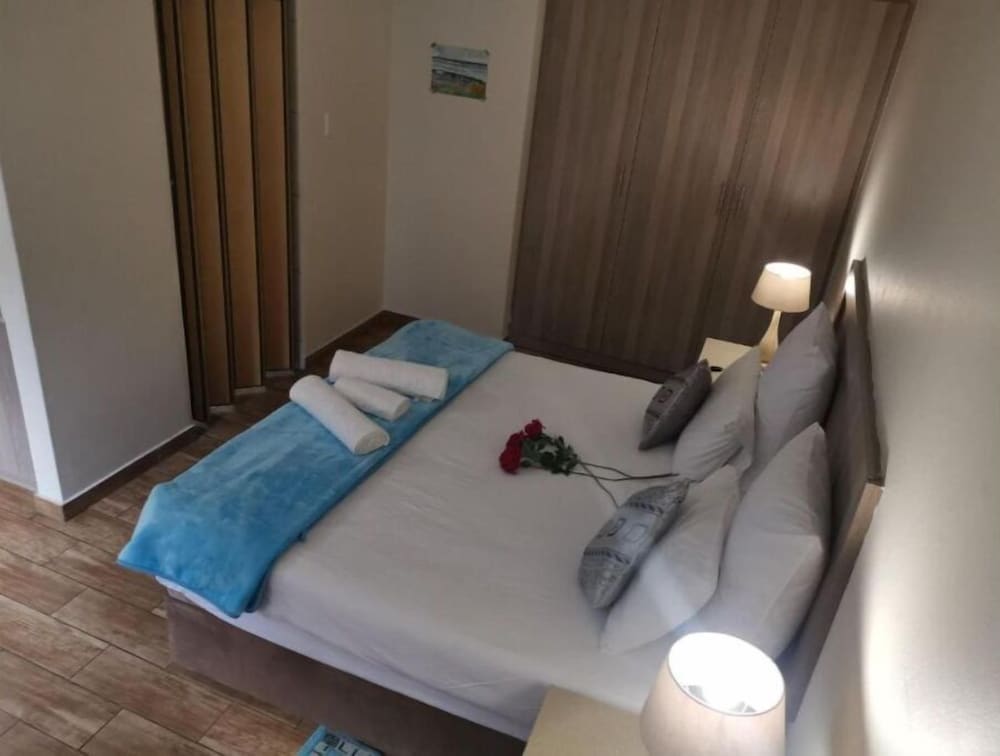 50 Galena Affordable Luxury Deluxe Apartment - Krugersdorp