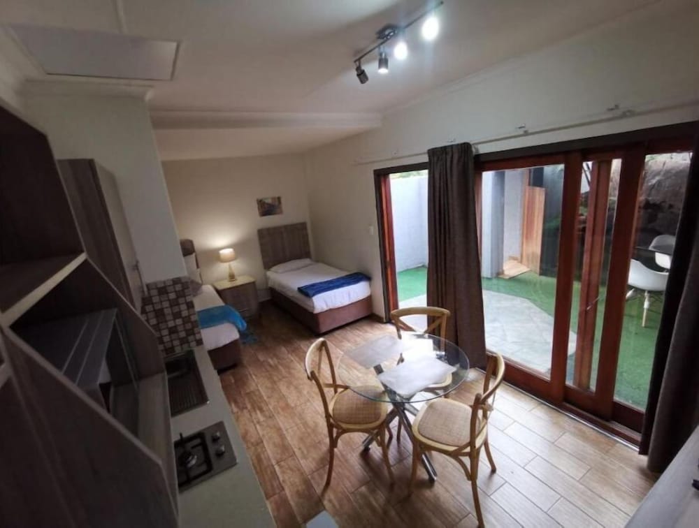 50 Galena Affordable Luxury Deluxe Double Room - Krugersdorp