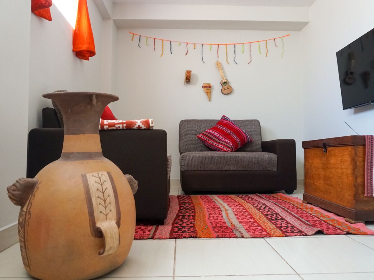 Cargo Wasi: 2-bedroom Apartment For Families & Friends In San Blas Market Area - Cusco