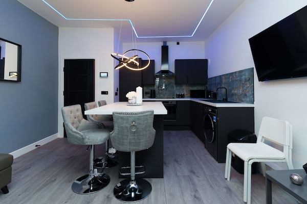 Hamilton Apartments - Leeds