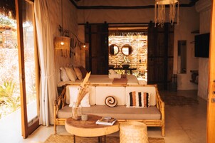 Bangalô luxo | 1 quarto, cofres nos quartos, cortinas blackout