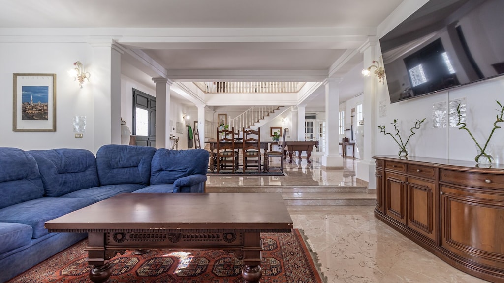 Villa Petrone | Luxury Four Seasons-jacuzzi&pool - モデナ