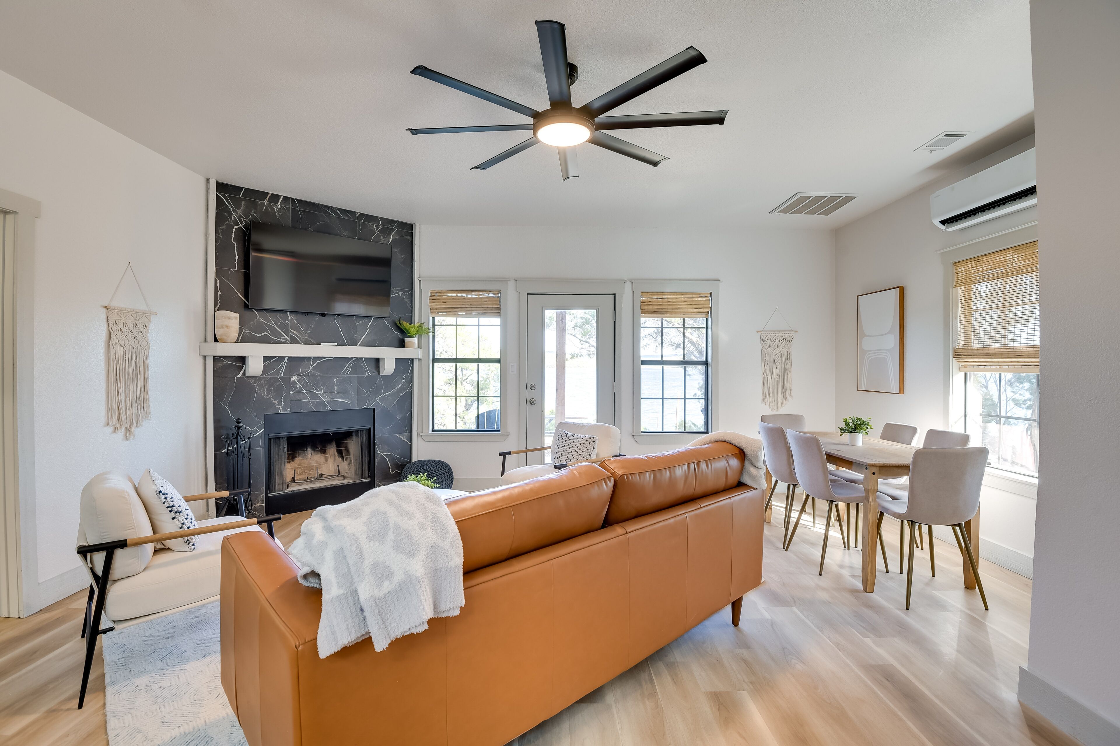 Modern Graford Cabin: Walk To Possum Kingdom Lake! - Possum Kingdom Lake, TX