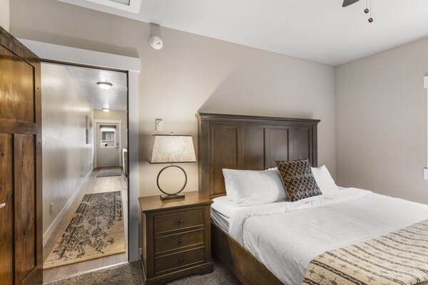 The Yellowstone Hideaway Unit A - Grand Teton National Park