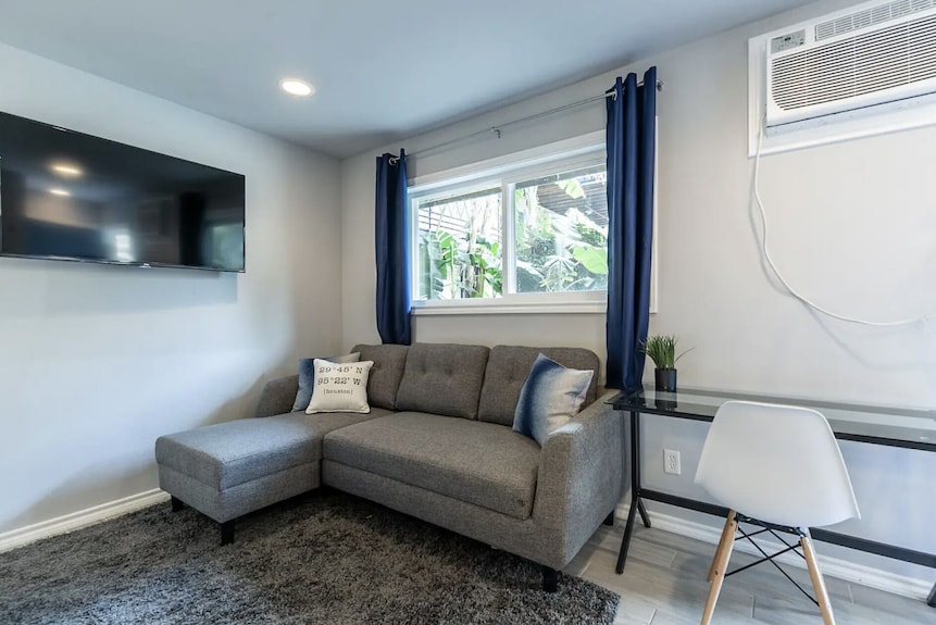 ️ Montrose Chosen Studio! Medical Center 13 ⭐️⭐️⭐️⭐️⭐️ - NRG Stadium - Houston