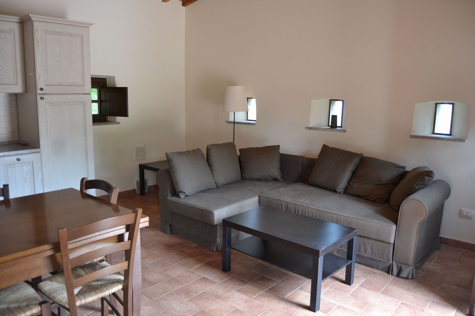 Elegante Appartamento Per 6 Ospiti Con A/c, Piscina, Tv, Patio E Vista Panoramica - Campiglia Marittima