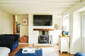 Casa de Campo, várias camas | Sala de estar | Lareira 