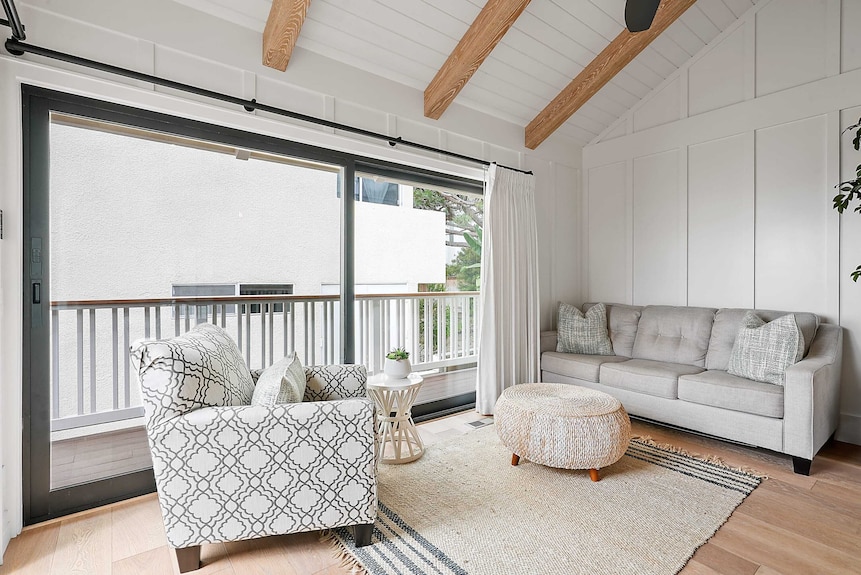 Neptune Hidden Gem Su - 恩西尼塔斯