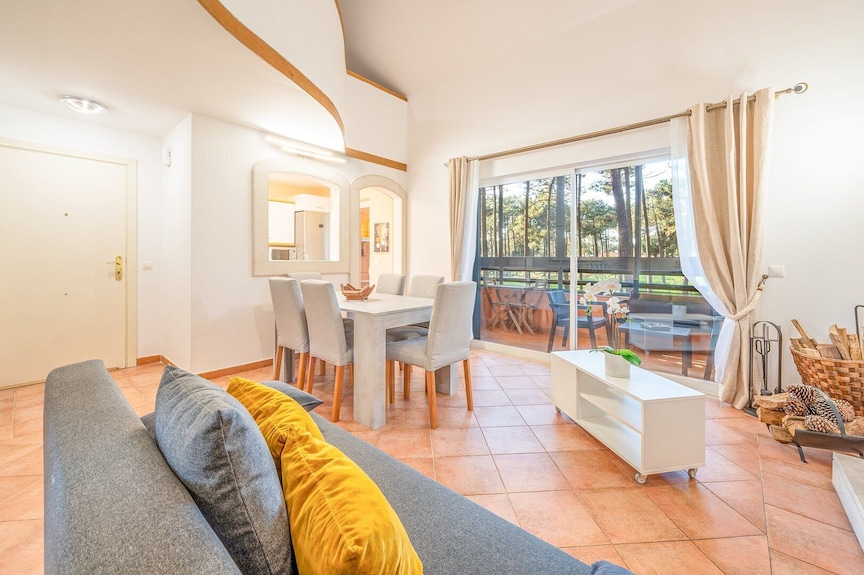 Guestready - Aroeira Lisbon Apartment - Almada
