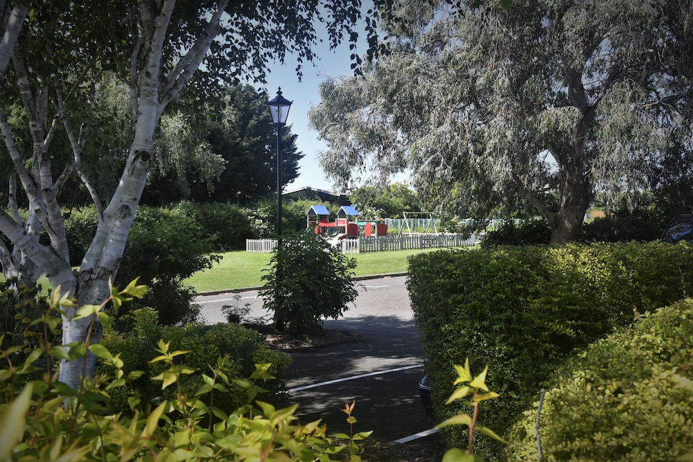 The Stag - Cotswolds