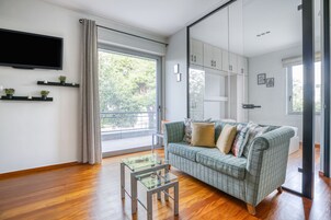 Apartamento | Vista para o jardim