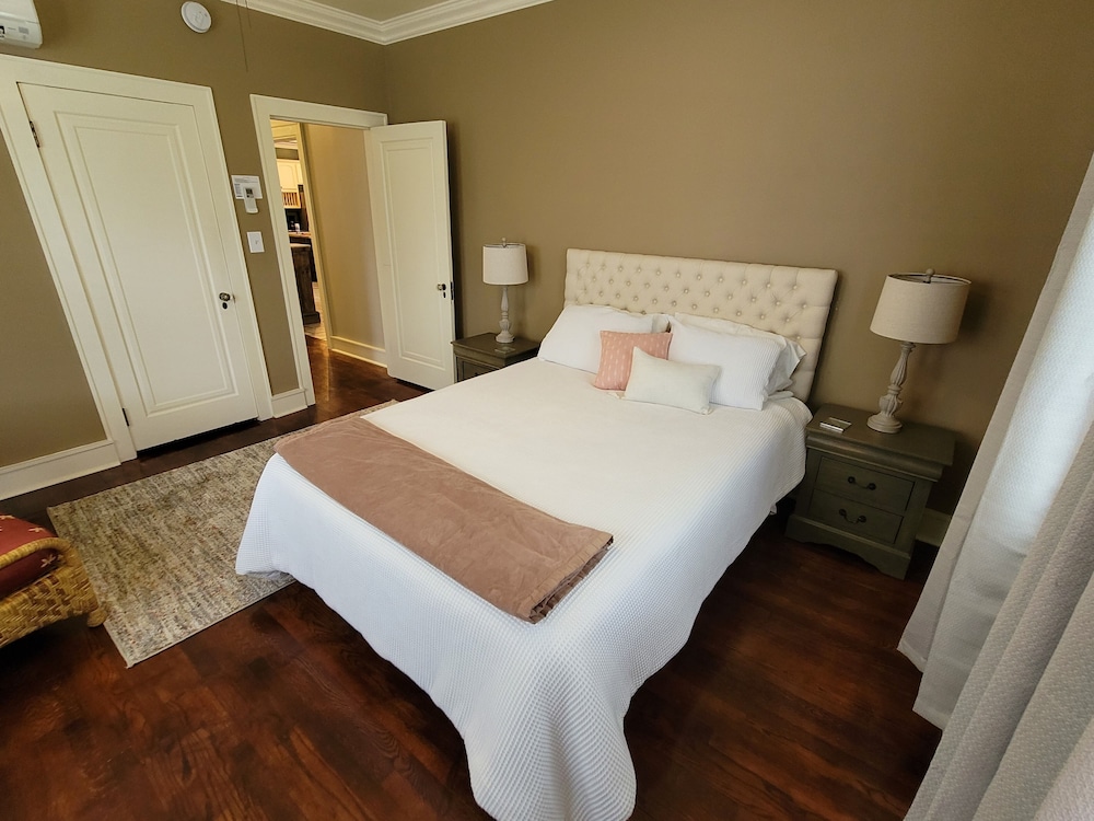 Luxury Historic North Hills - 3 Minutes From Downtown & Ut - Knoxville, TN