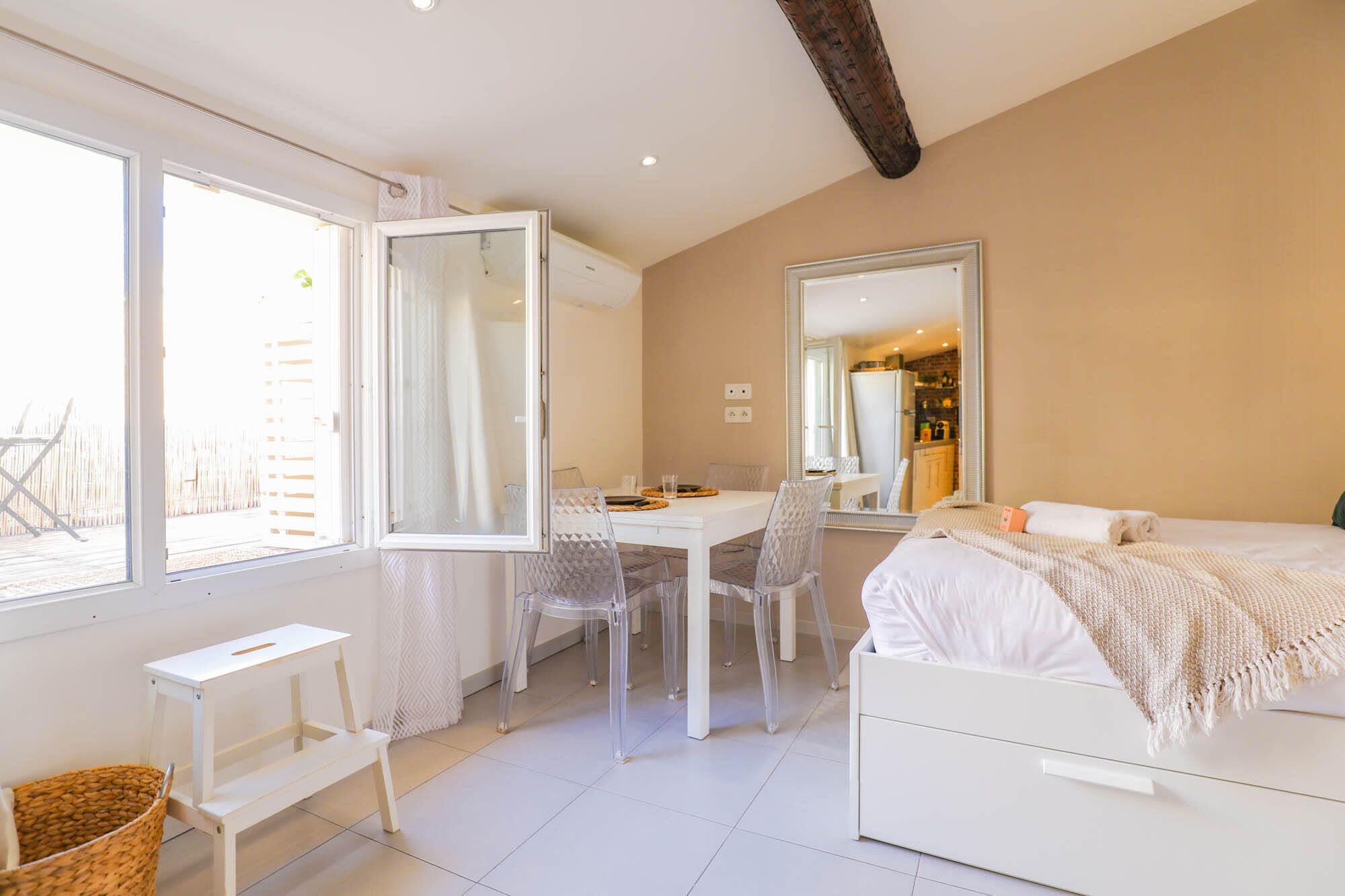 Studio Avec Terrasse - Vieux Port & Cours Julien - Marseille