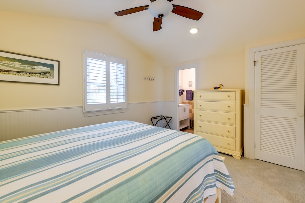 Waterfront Topping Vacation Home w/ Boat Dock! - Topping | Vrbo