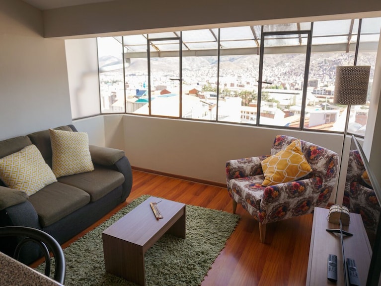 Apu Ausangate - Breathtaking View Close To The Center - Cusco