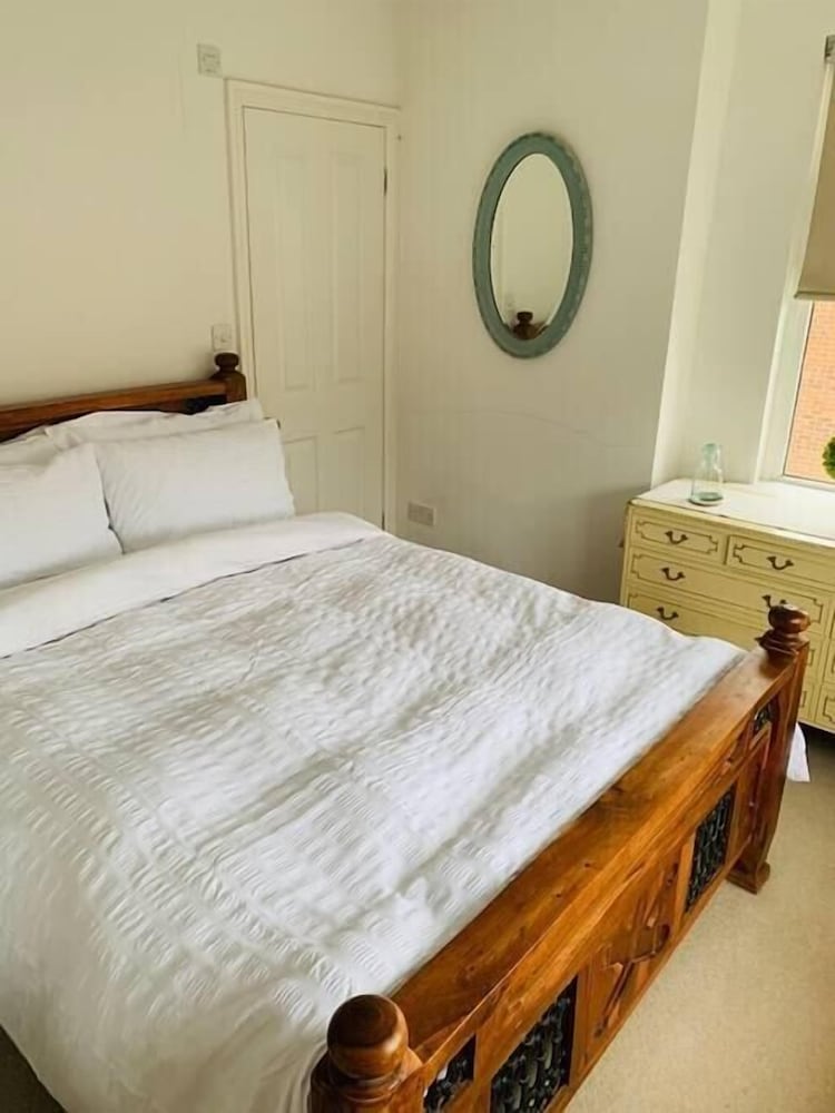 Elegant 3bd Edwardian Home Warminster - Warminster