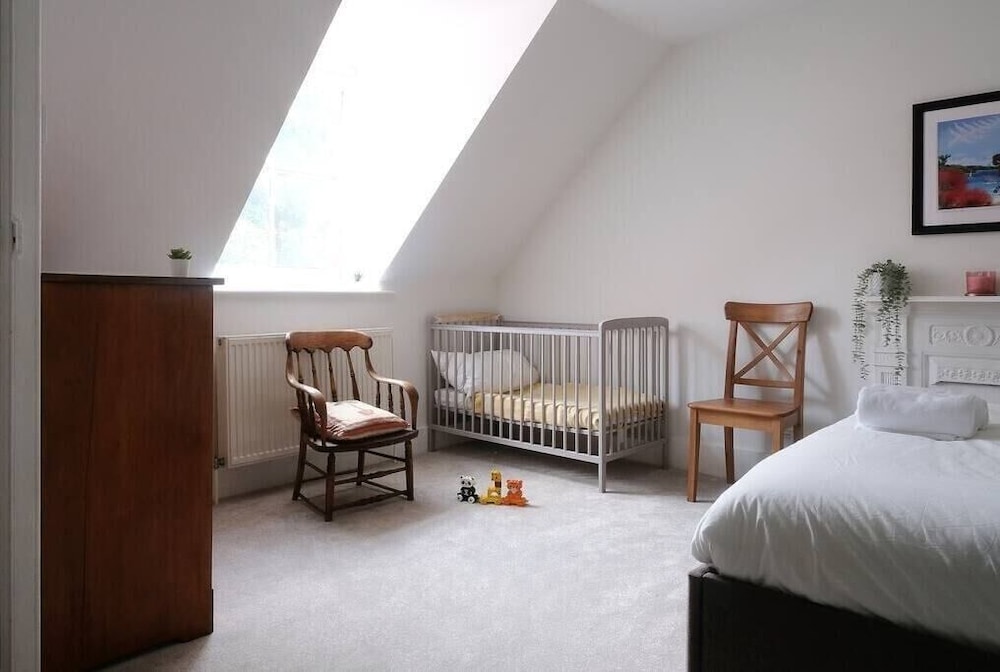 Fantastic 2 Bedroom Victorian Flat In Lewes - Seaford