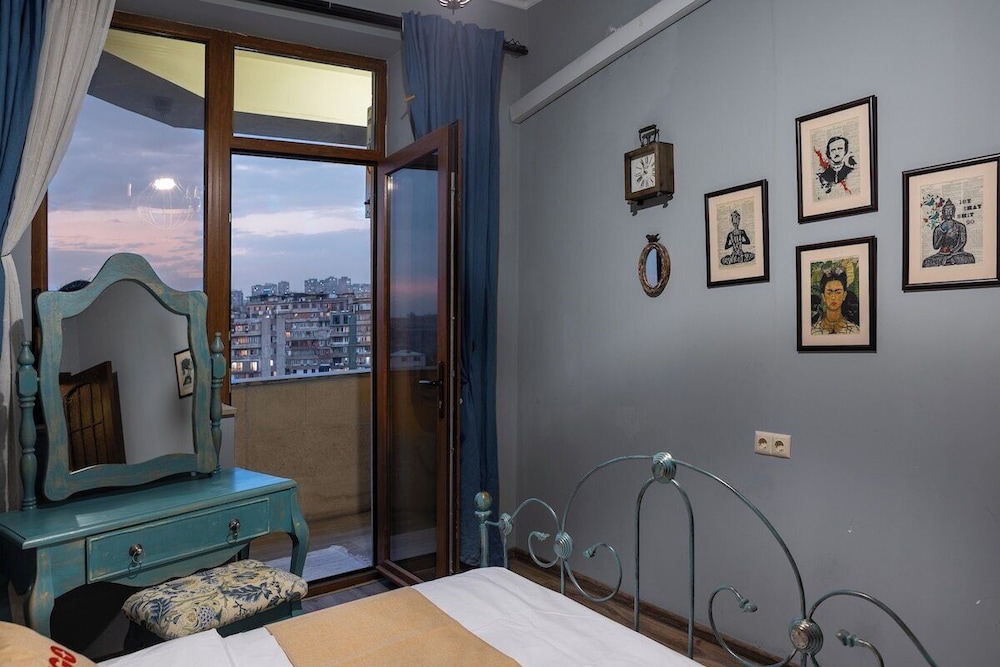 Top Location/special Designed1br/selfcheckin - Yerevan