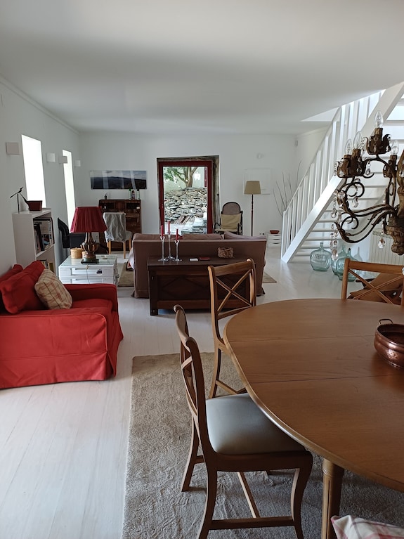 No Coração Do Douro, Entre O Pinhão E Favaios, Um Espaço De Paz E Serenidade - 葡萄牙