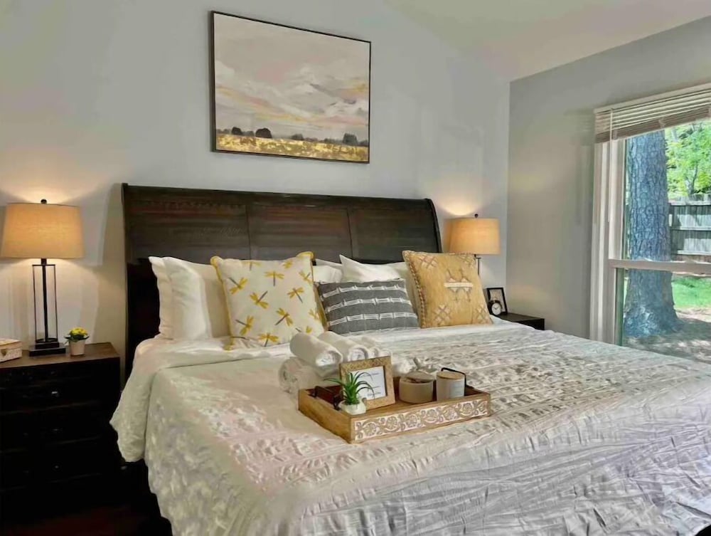 Newly Renovated Modern Farmhouse, 10mins Duke And 15mins Unc & Rtp - Chapel Hill, NC