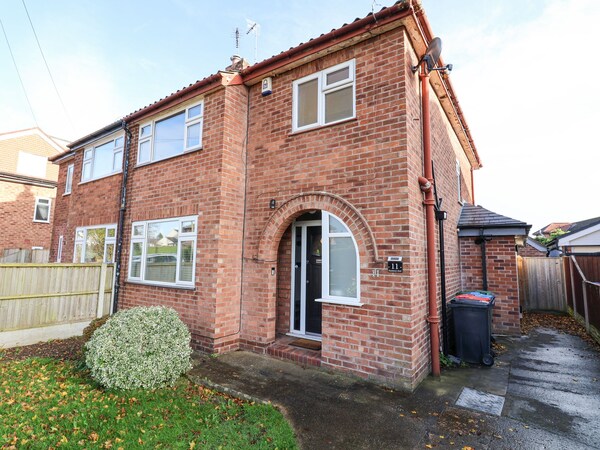 Rainbows End - Chester