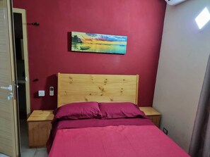 Quarto Duplo ou Twin | Wi-fi grátis, roupa de cama fornecida 