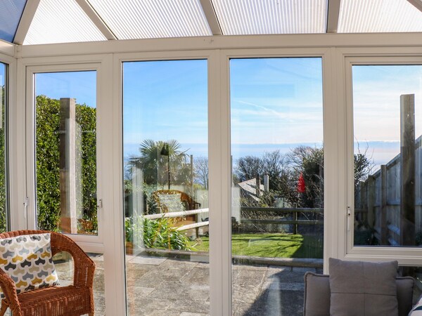 Saltwater Cottage - Shanklin