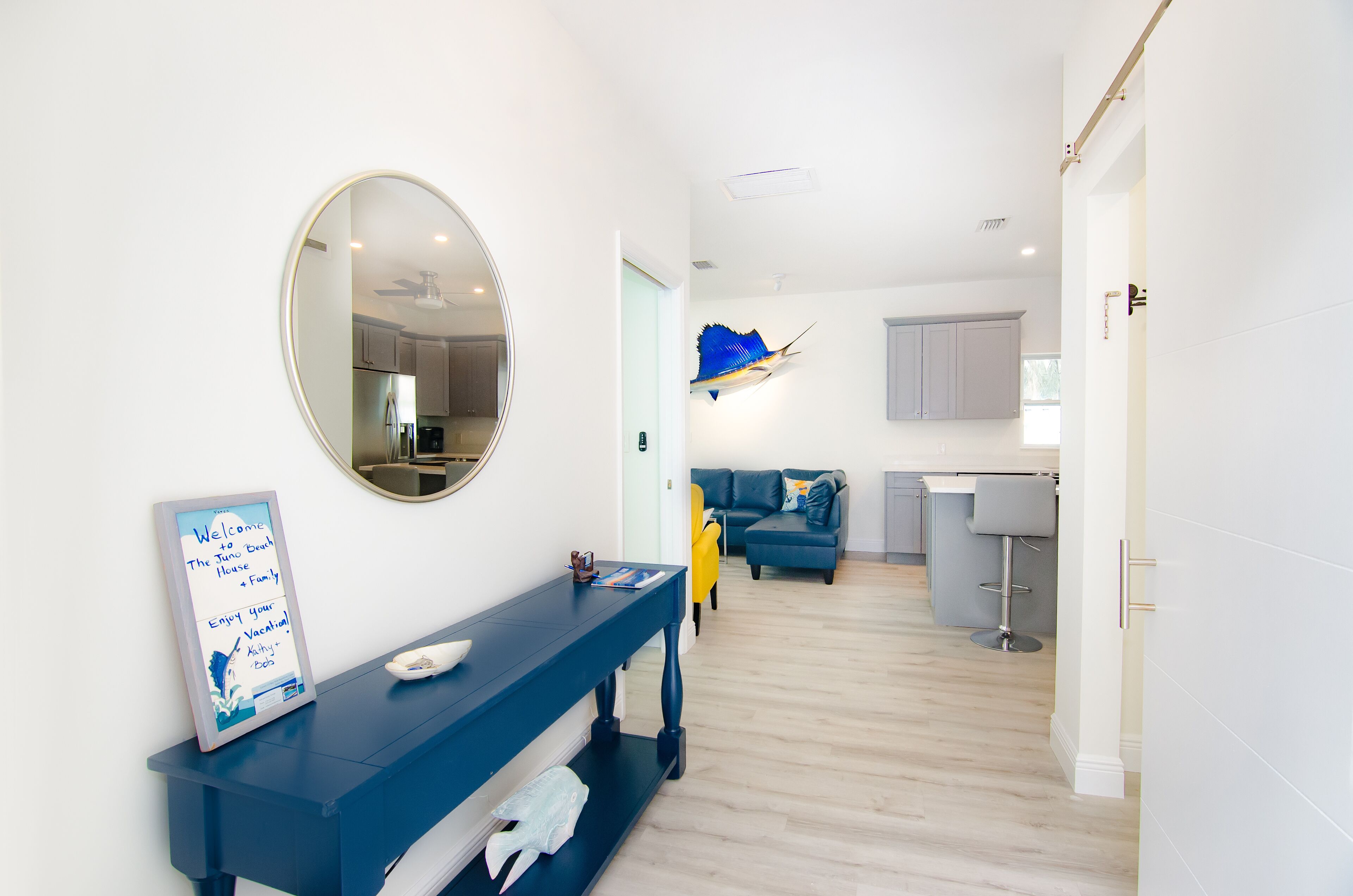 2/2 Juno House Near Beach/intracoastal Bring  Boat  Large Outdoor Area. Npb Pool - Jupiter, FL