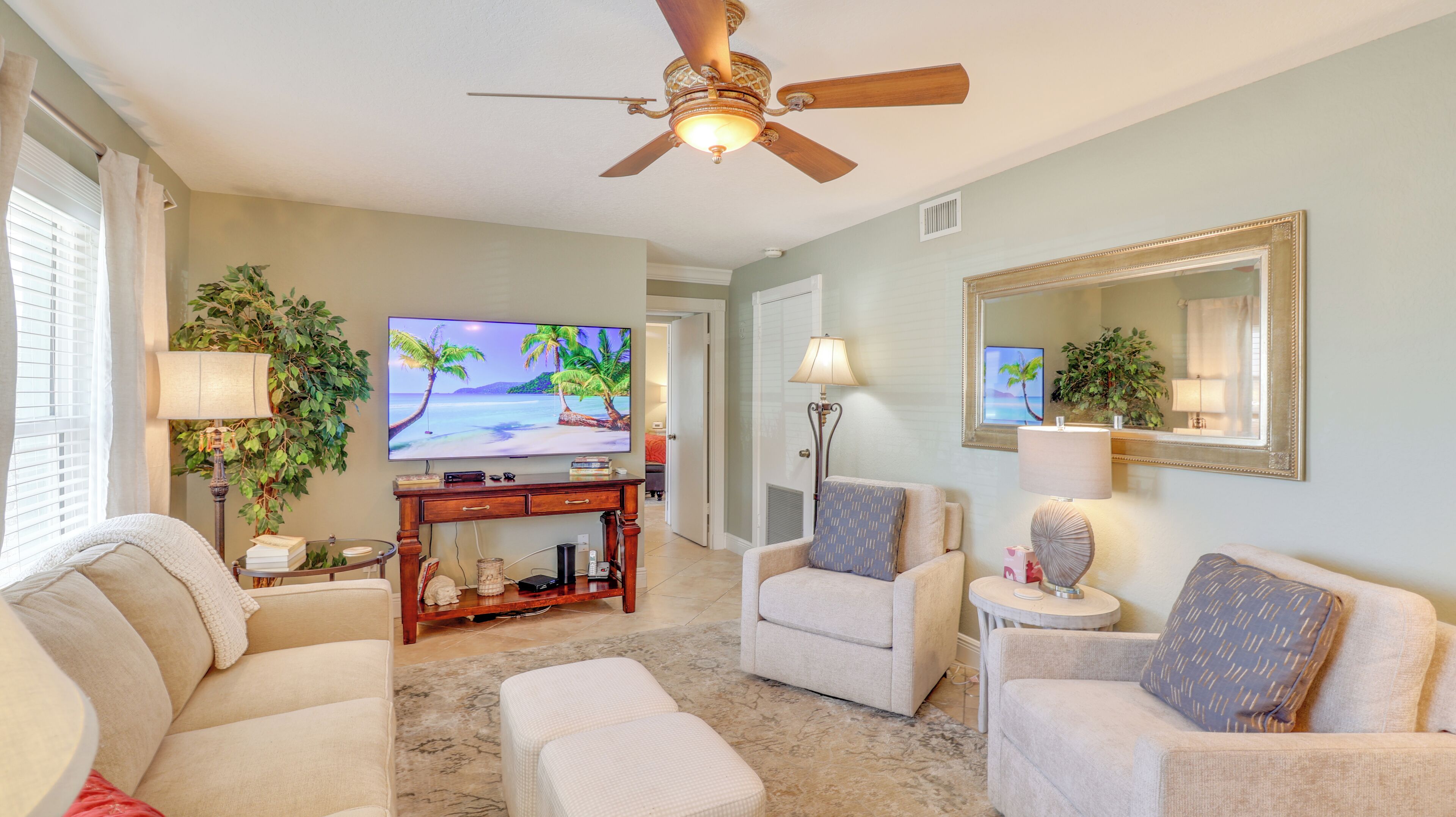 Ground Floor Beachfront Complex Unit W/pool & Beach Access - New Smyrna Beach, FL