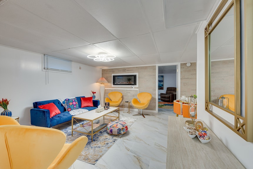 1 Mi To Downtown: Salem Vacation Rental! - Marblehead, MA