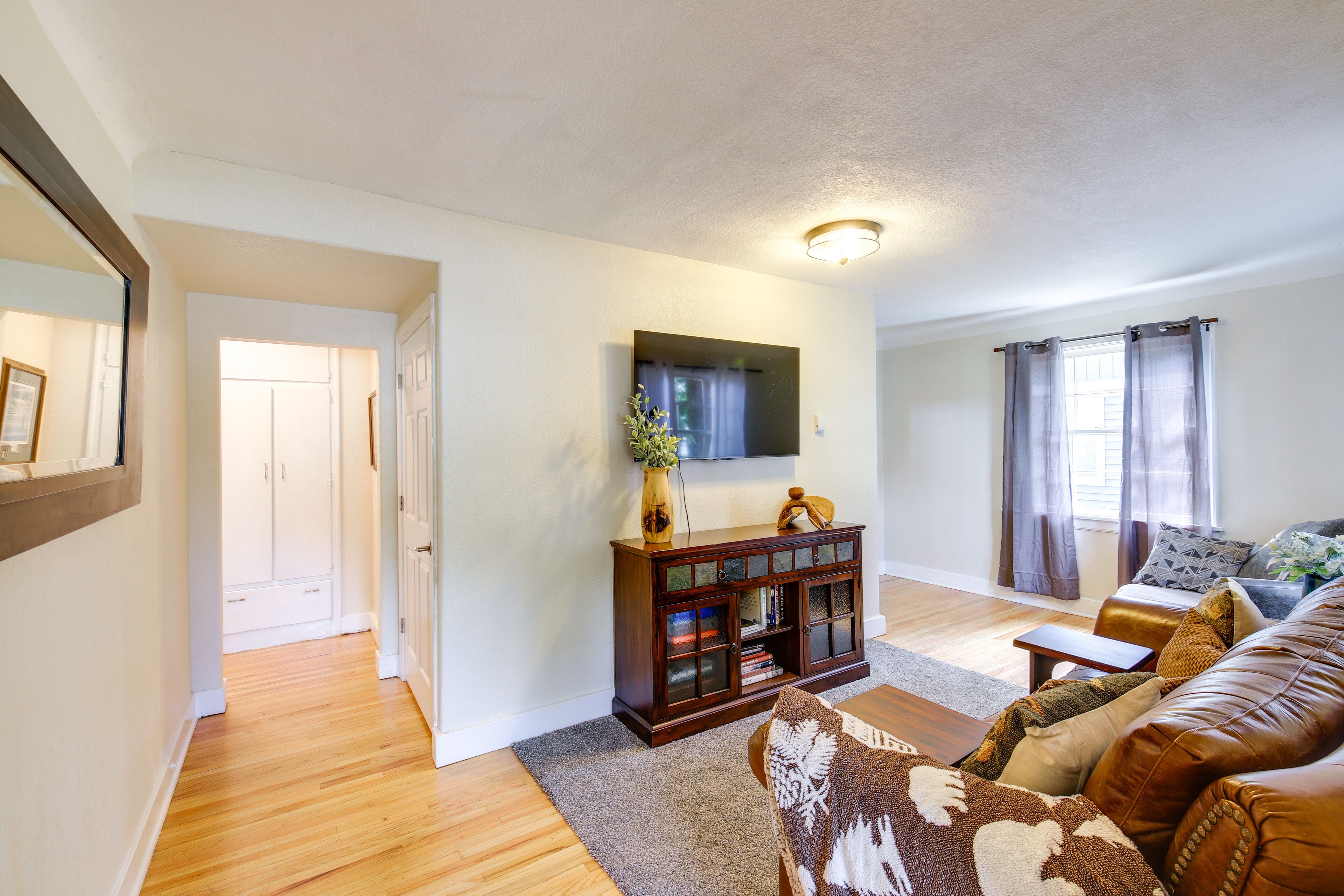 Charming Hamilton Hideaway: Half-mi To Main St! - Hamilton, MT