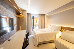 Quarto Quádruplo Premium | Wi-fi grátis, roupa de cama fornecida 